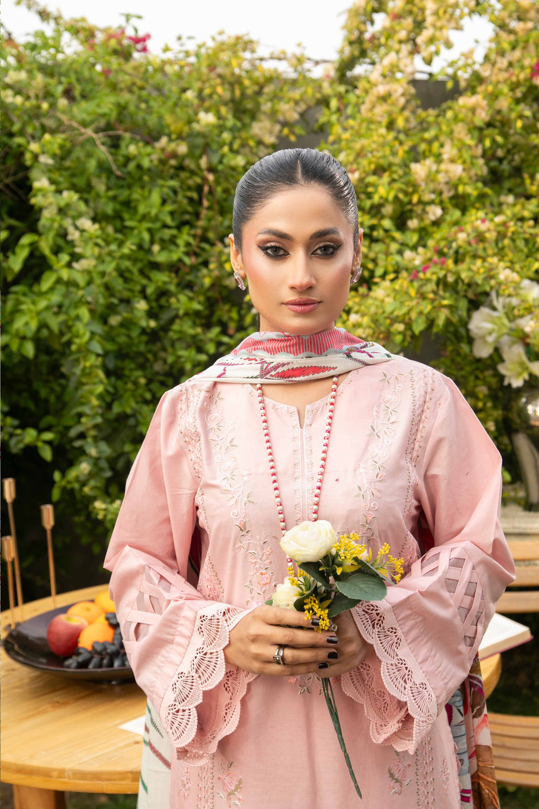 Zohra Summer '25 – ANNARABEGUM